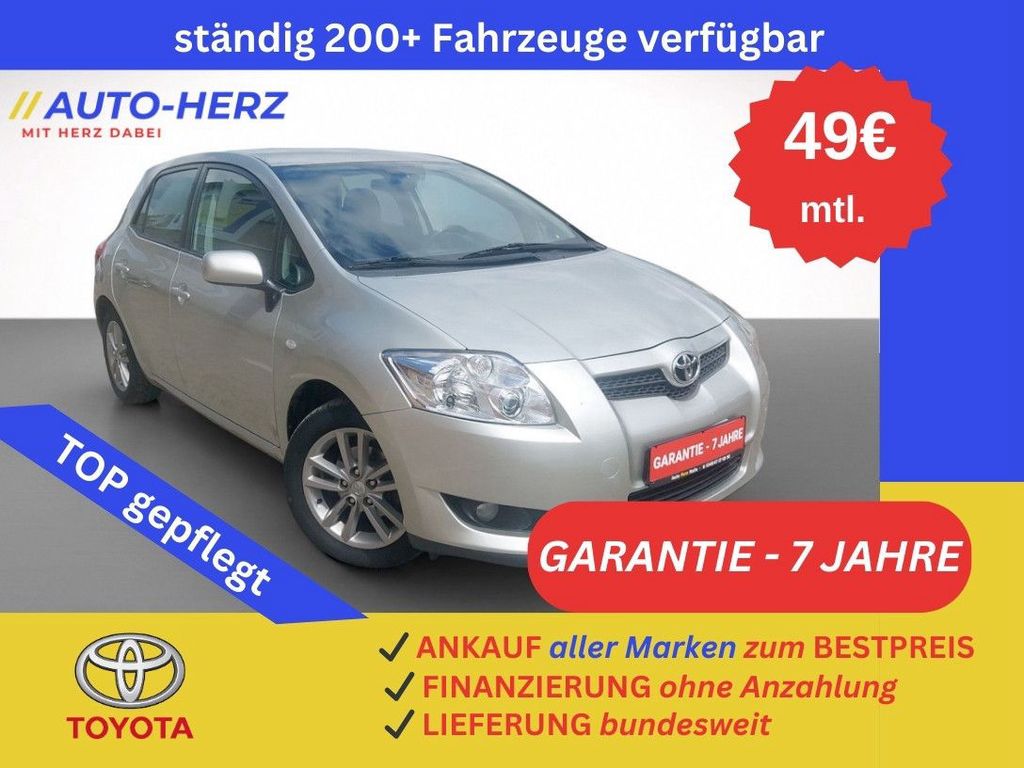 Elegantes Auto Herz Halle Ebenbild