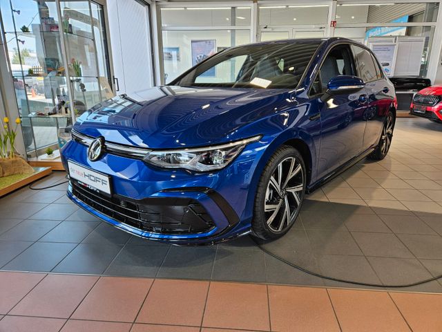 Volkswagen Golf VIII Lim. R-Line 1.5 TSI- Autohaus HOFF | Köln/Bonn/Rhein-Sieg