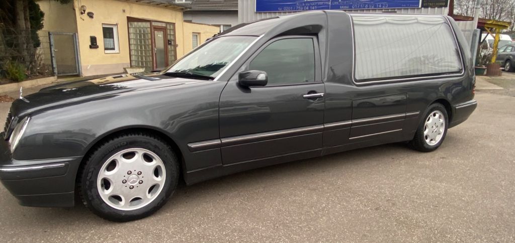 Leichenwagen | Auto kaufen bei mobile.de