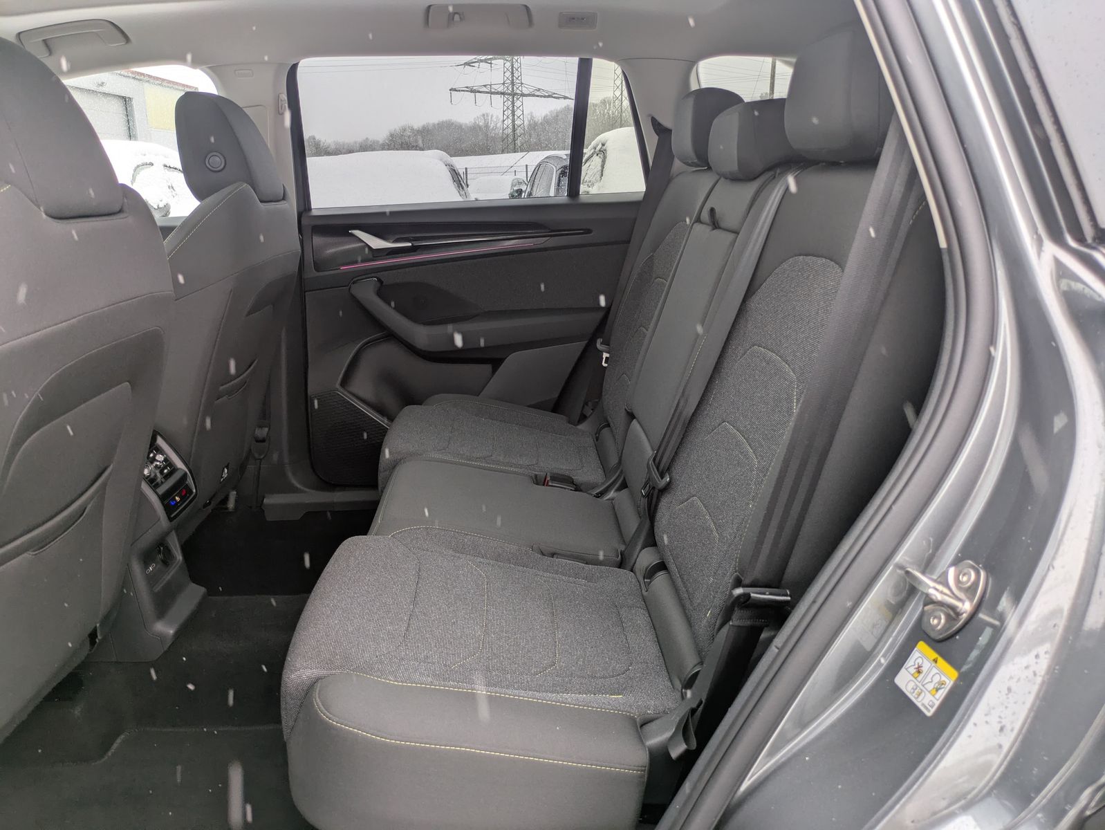 SKODA Kodiaq 2.0 TDI 4×4 Selec PANO*AHK*MATRIX*StandH. - Dickreich ...