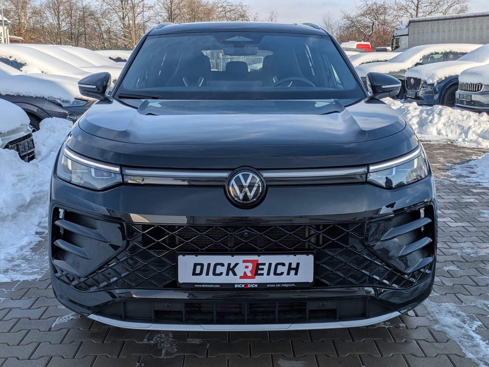 Volkswagen Tayron 2.0 TDI 4M R-Line 7Si*MATRIX*AHK*PANO*HUD - Dickreich ...