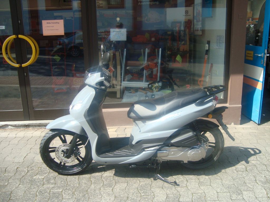 Peugeot Roller 125 | Motorrad kaufen bei mobile.de