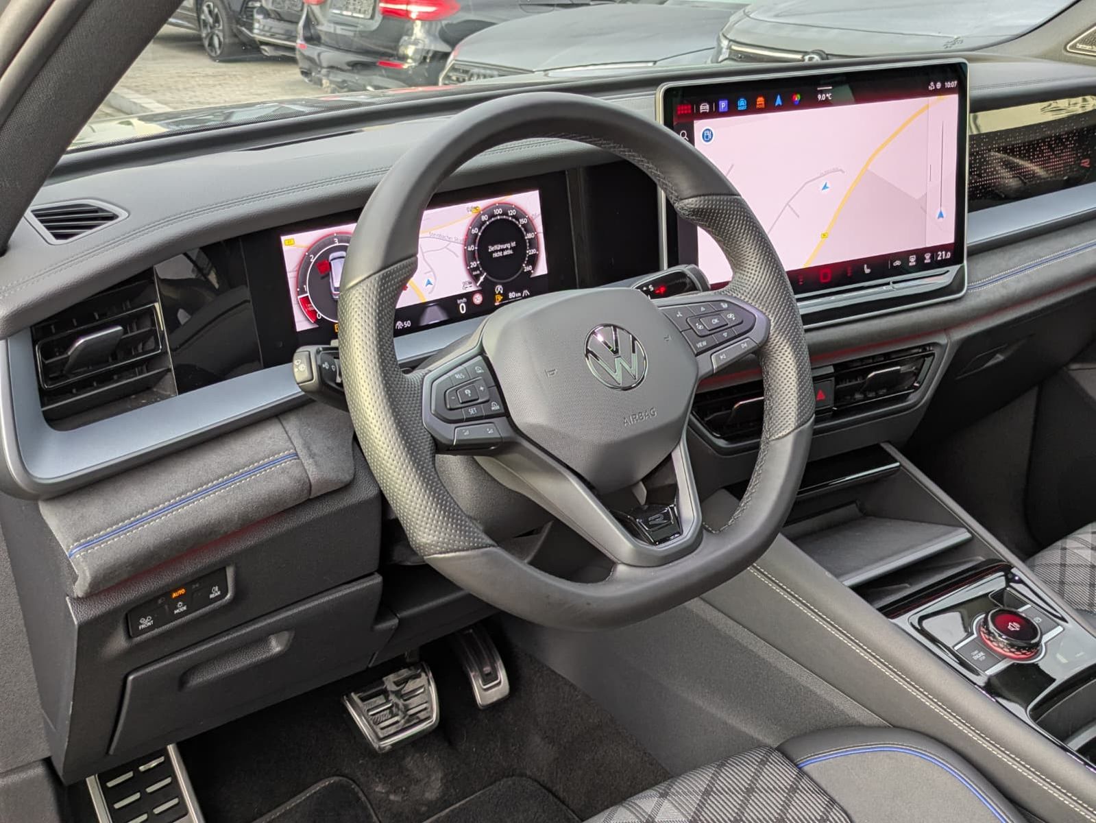 Volkswagen Tayron 2.0 TDI 4M R-Line BLACK*7Si*MATRIX*PANO - Dickreich ...