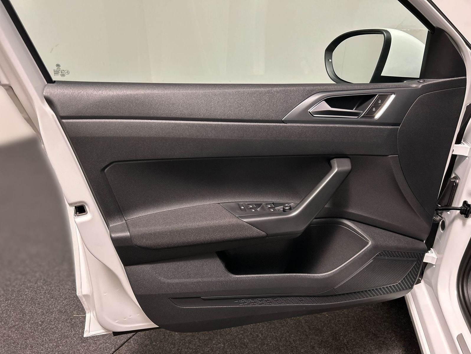 Volkswagen Taigo R-Line 1.0 l TSI OPF DSG CarPlay Matrix ab 228,00 Euro ...