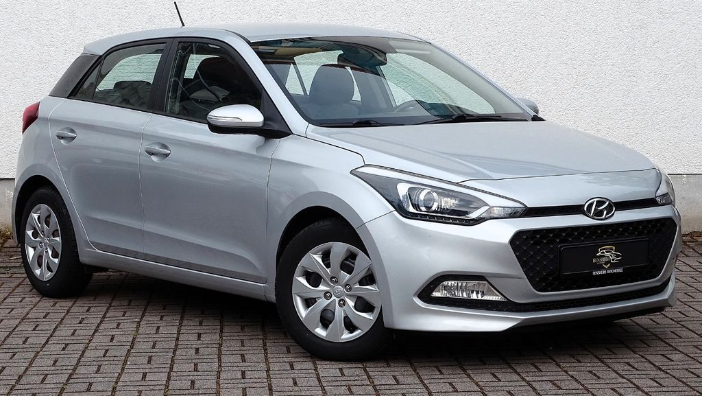 Wunderschne Hyundai I20 Automatik Gebraucht Bilder