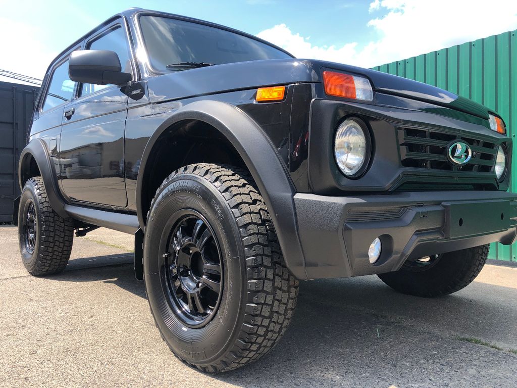 Lada Niva Neuwagen | Auto kaufen bei mobile.de