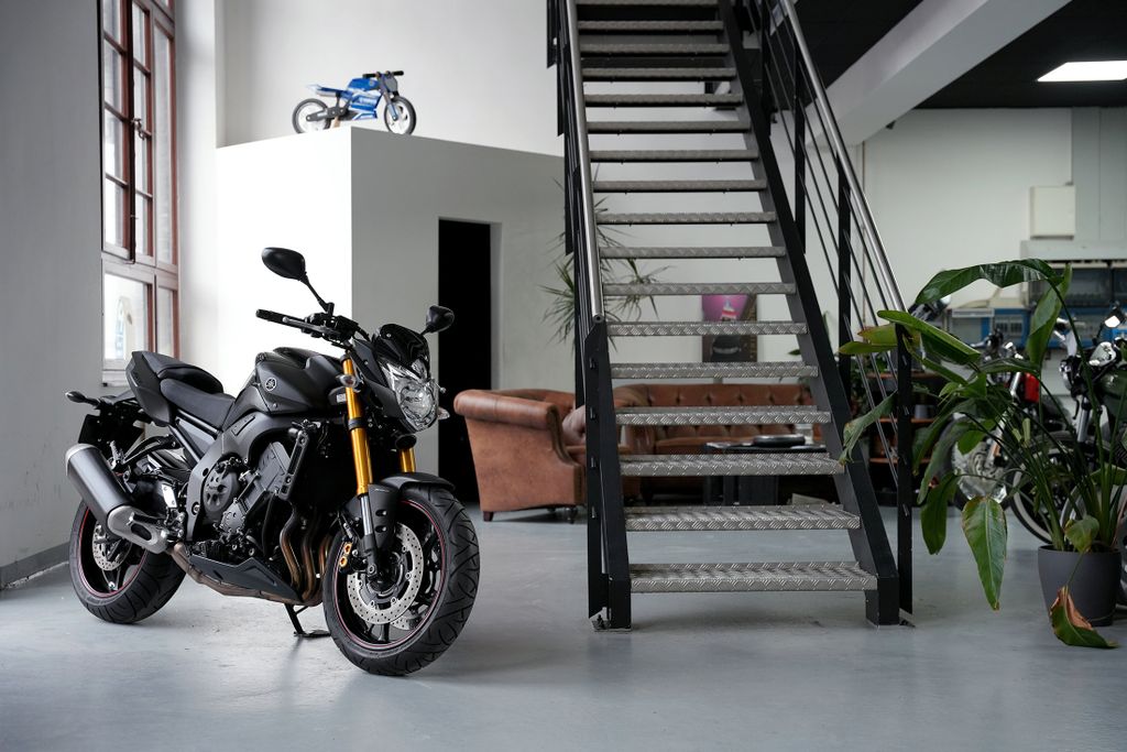 Yamaha R8 gebraucht kaufen | Motorrad bei mobile.de