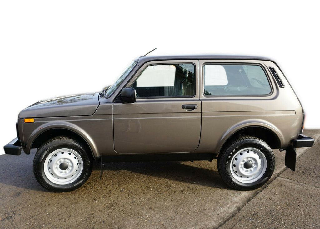 Lada Neuwagen | Auto kaufen bei mobile.de