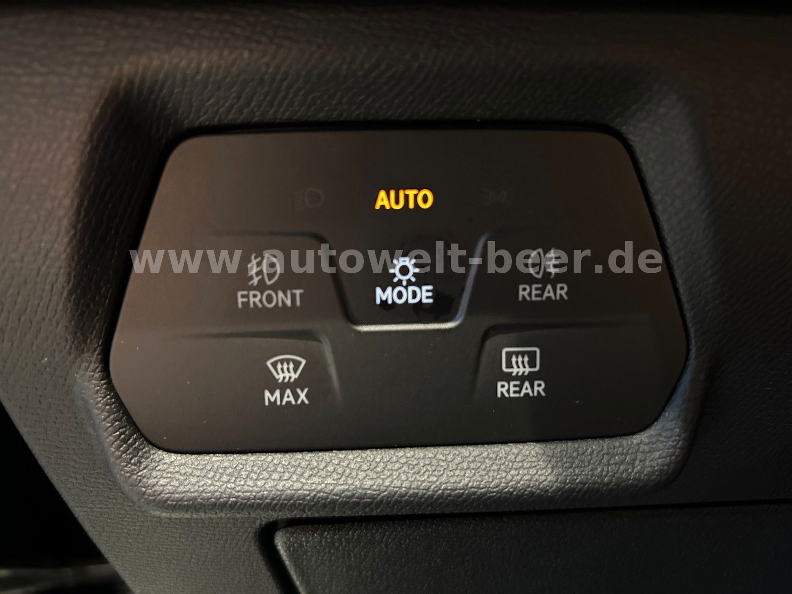 Cupra Leon 1.5 eTSI 150PS DSG *CAM*NAVI*FULL LINK* ab 344,00 Euro ...