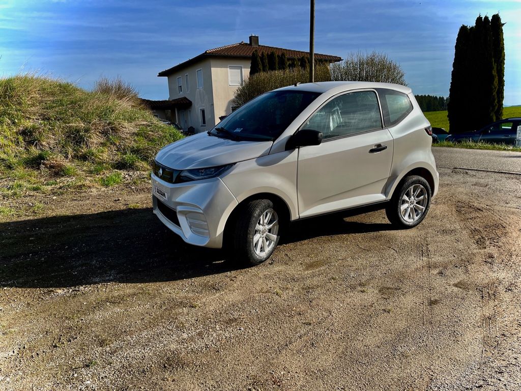 Neuwagen kaufen bei mobile.de