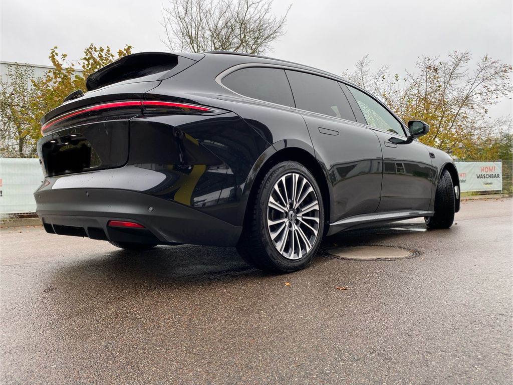 NIO ET5 kaufen bei mobile.de