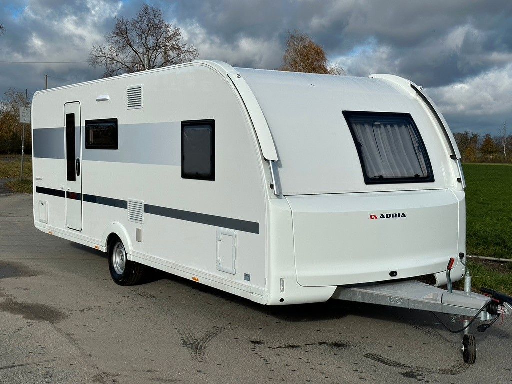 Adria 613 | Wohnmobil kaufen bei mobile.de