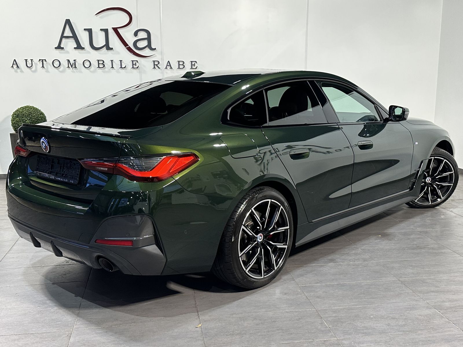 BMW 420i Gran Coupé M-Sport Pro NAV+LED+GLASDACH+ACC - AuRa ...