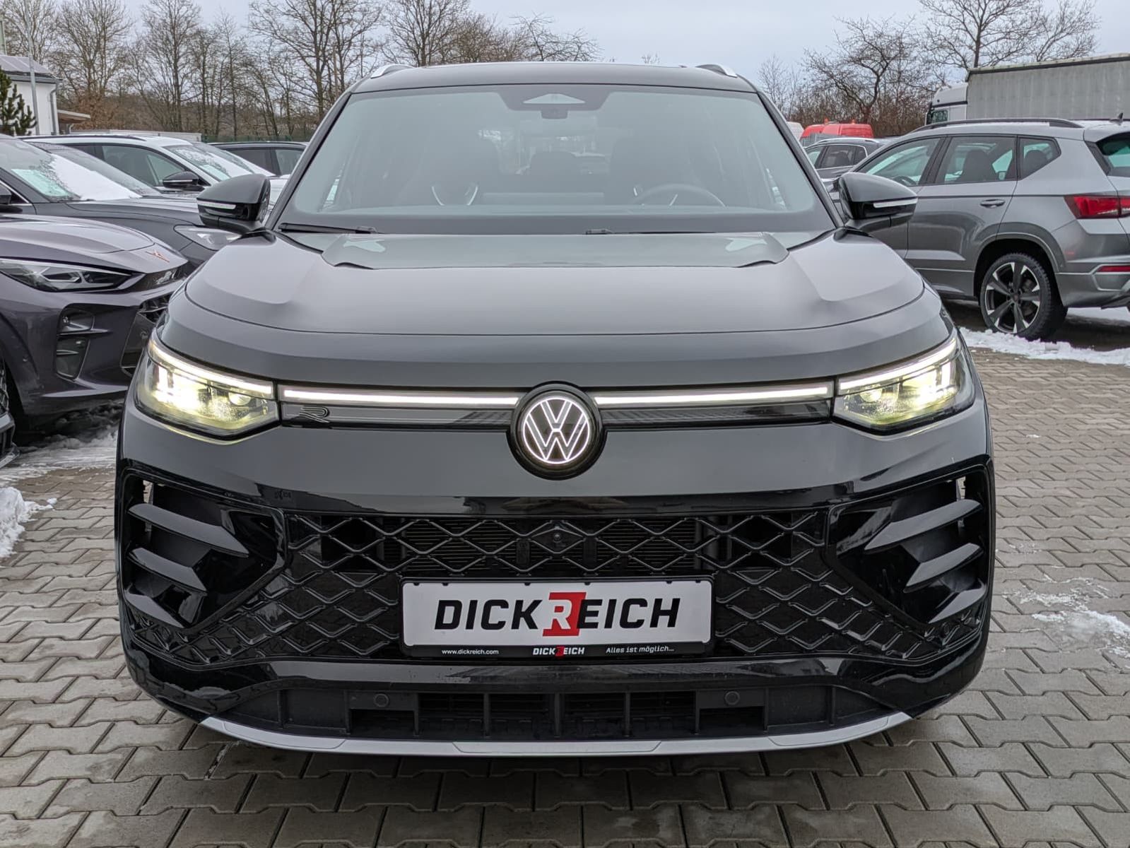 Volkswagen Tayron 2.0 TDI 4M R-Line 7Si*MATRIX*AHK*PANO*HUD - Dickreich ...