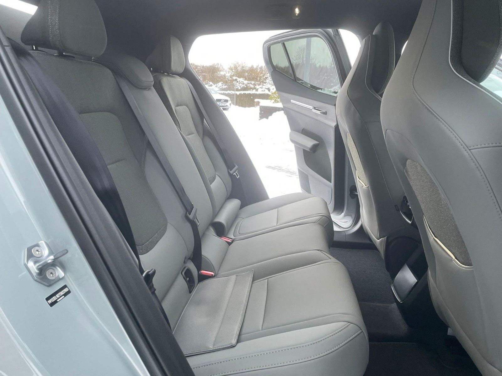 Volvo EX30 Single Motor Extended Range PLUS-Sofort lie – Mühlenhort