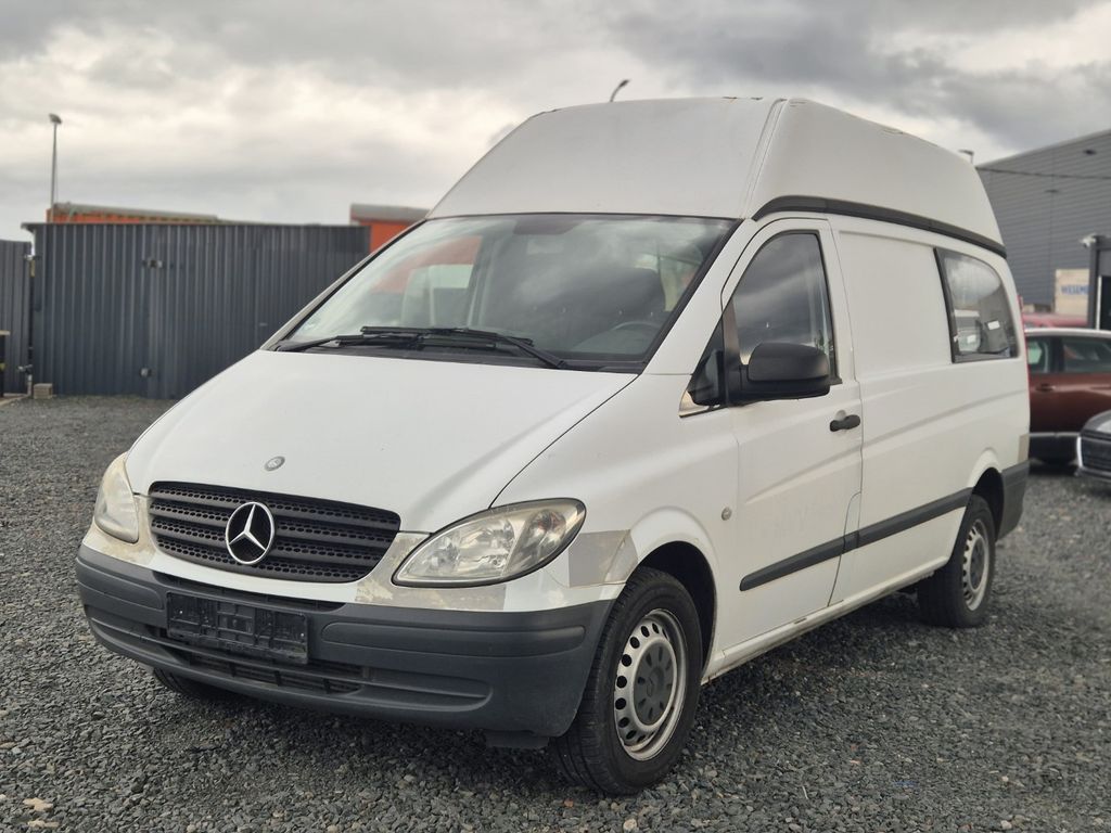 Mercedes Vito Hochdach