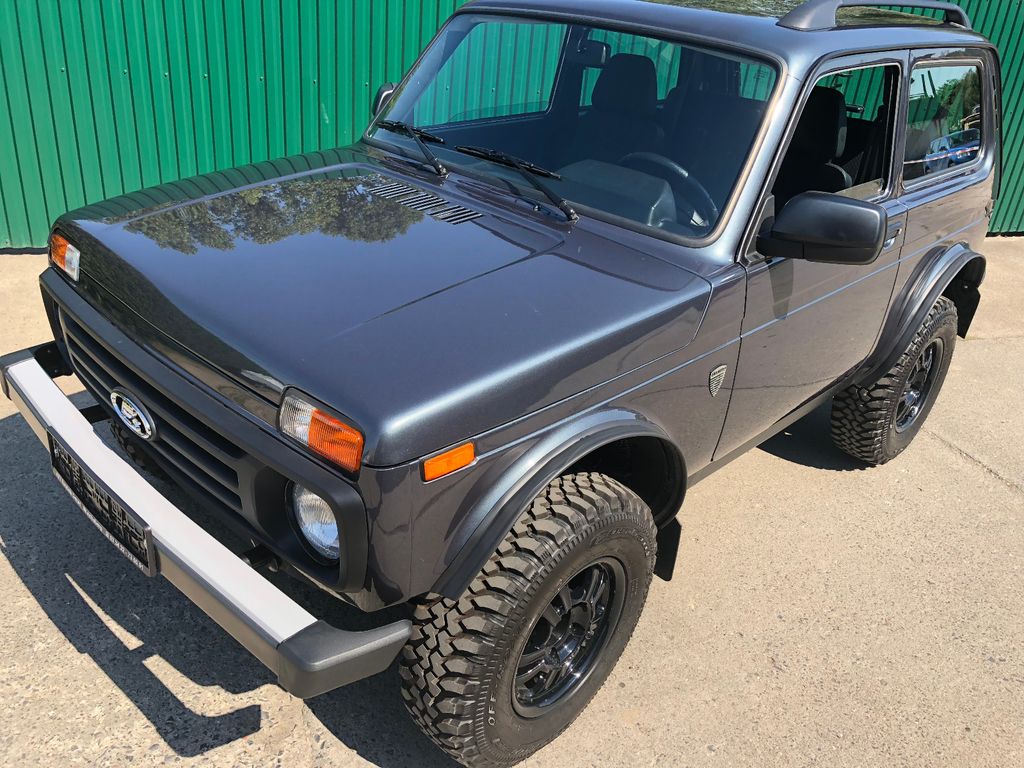 Lada Niva Neuwagen | Auto kaufen bei mobile.de