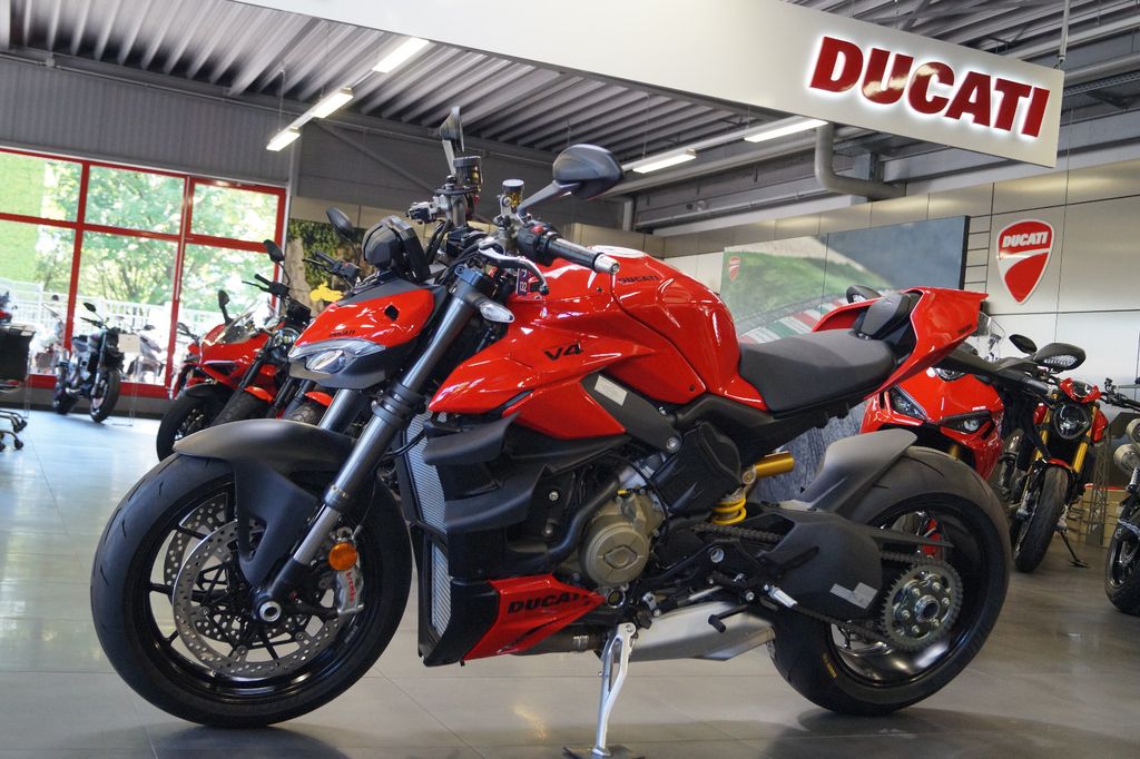 Ducati Streetfighter V2 | Motorrad kaufen bei mobile.de