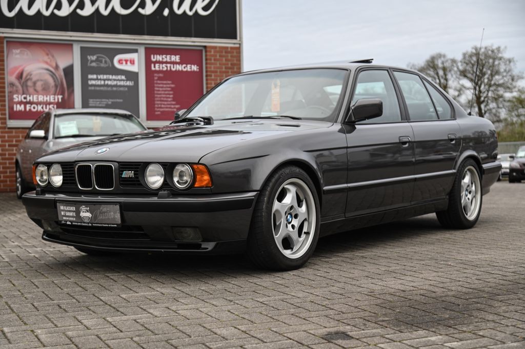 BMW M5 E34 kaufen bei mobile.de
