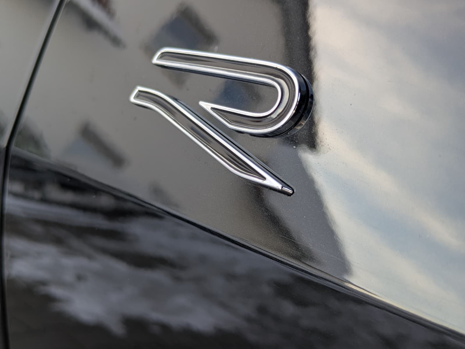 Volkswagen Tayron 2.0 TDI 4M R-Line 7Si*MATRIX*AHK*PANO*HUD - Dickreich ...