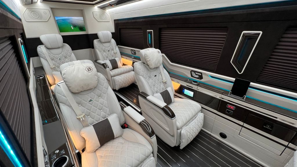 Luxus | Wohnmobil kaufen bei mobile.de