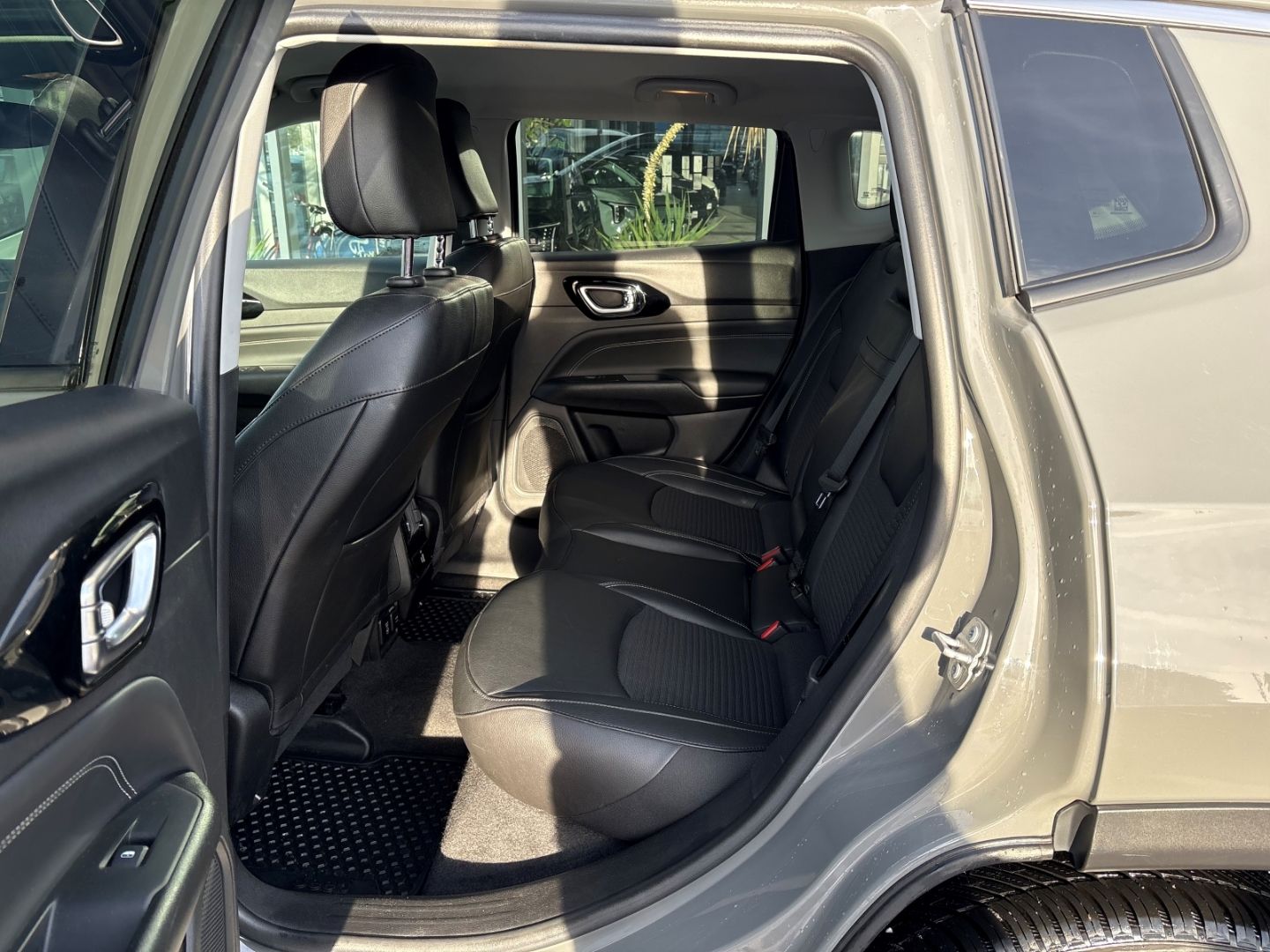 Jeep Compass 80th Anniversary FWD 360° Kamera LED | Autohaus Daffner ...