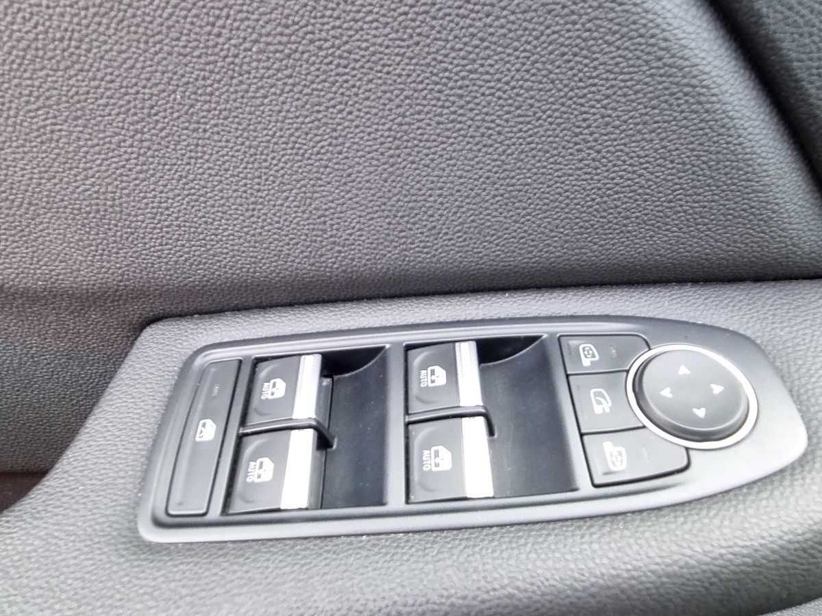 Renault Clio EXPERIENCE TCe 100 - Autohaus Gitschier