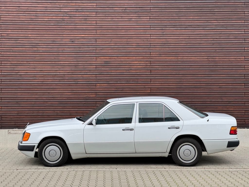Mercedes-Benz W124 kaufen bei mobile.de