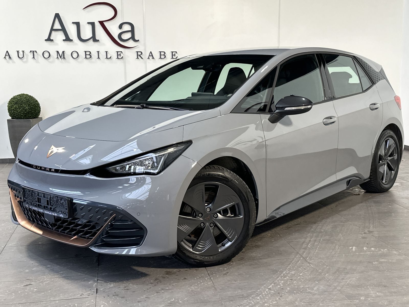 CUPRA Born NAV+LED+V-COCKPIT+1HD+18ZOLL+PP+TEMPOMAT - AuRa – Automobile ...