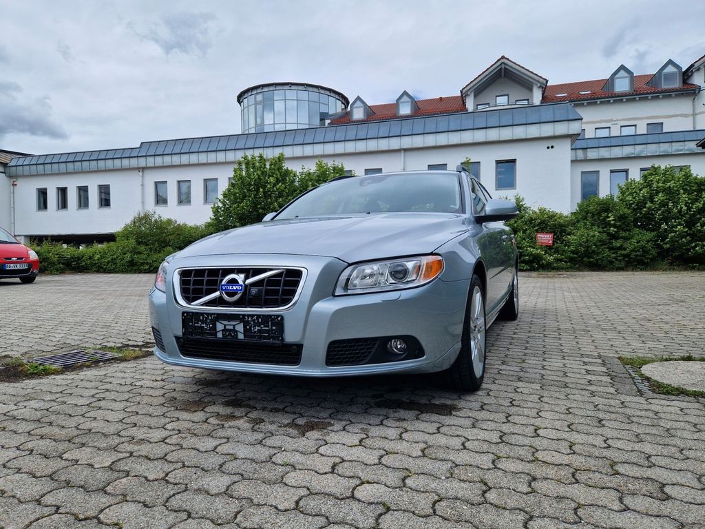 Volvo V70 | Auto kaufen bei mobile.de