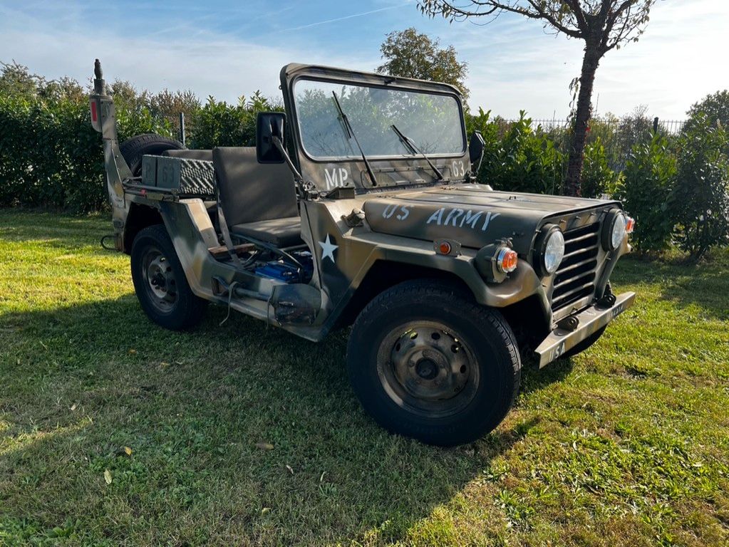 Ford Benzin Geländewagen Mutt 151 kaufen bei mobile.de