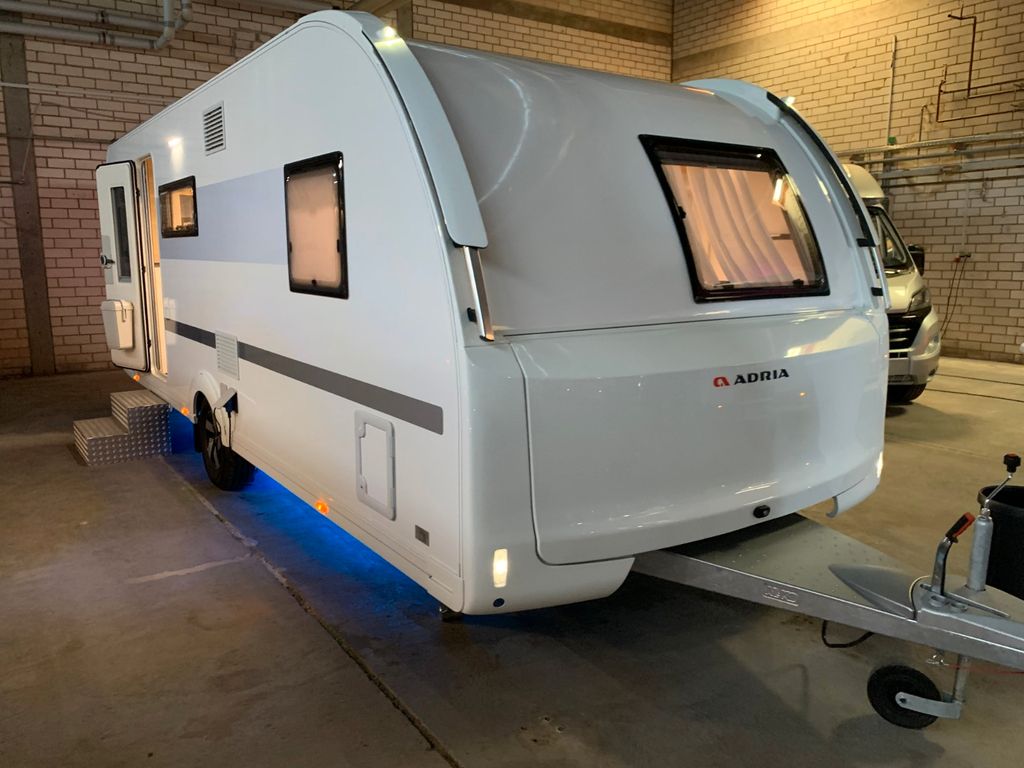 Adria 613 | Wohnmobil kaufen bei mobile.de