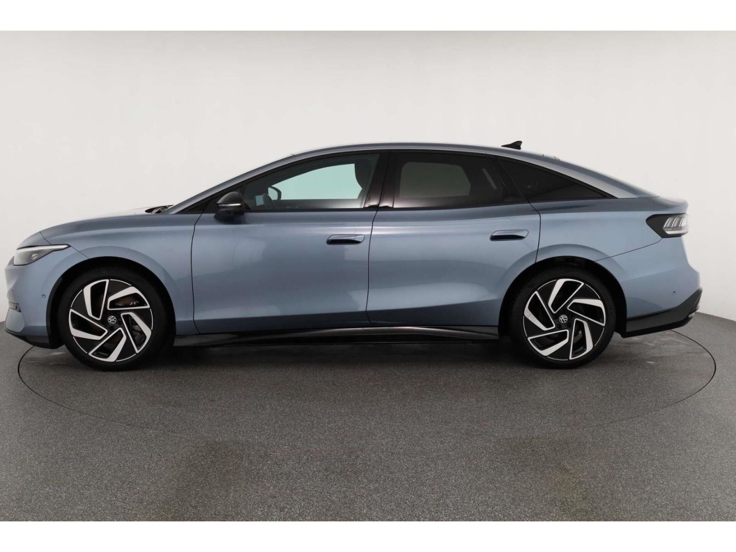 Volkswagen ID.7 Pro 77 kWh AHK/Matrix/Wärmepumpe/RFK/SH/PDC ab 399,00 ...