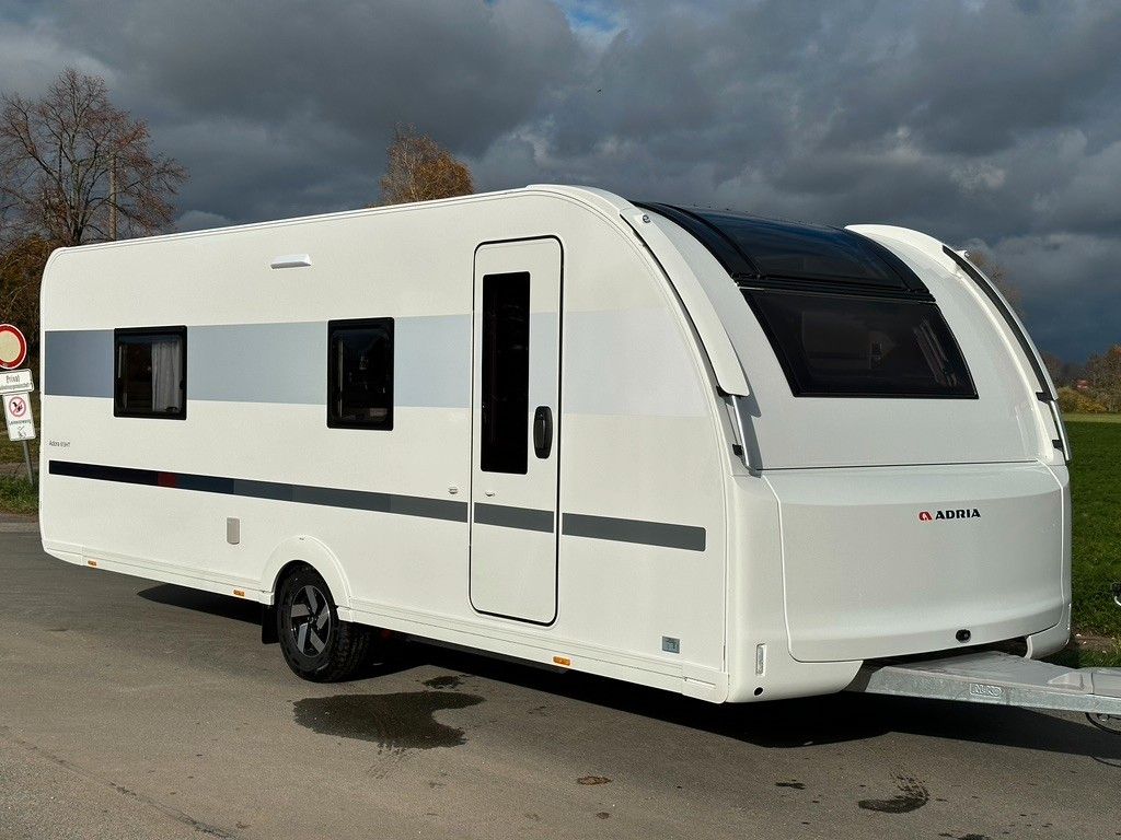 Adria 613 | Wohnmobil kaufen bei mobile.de