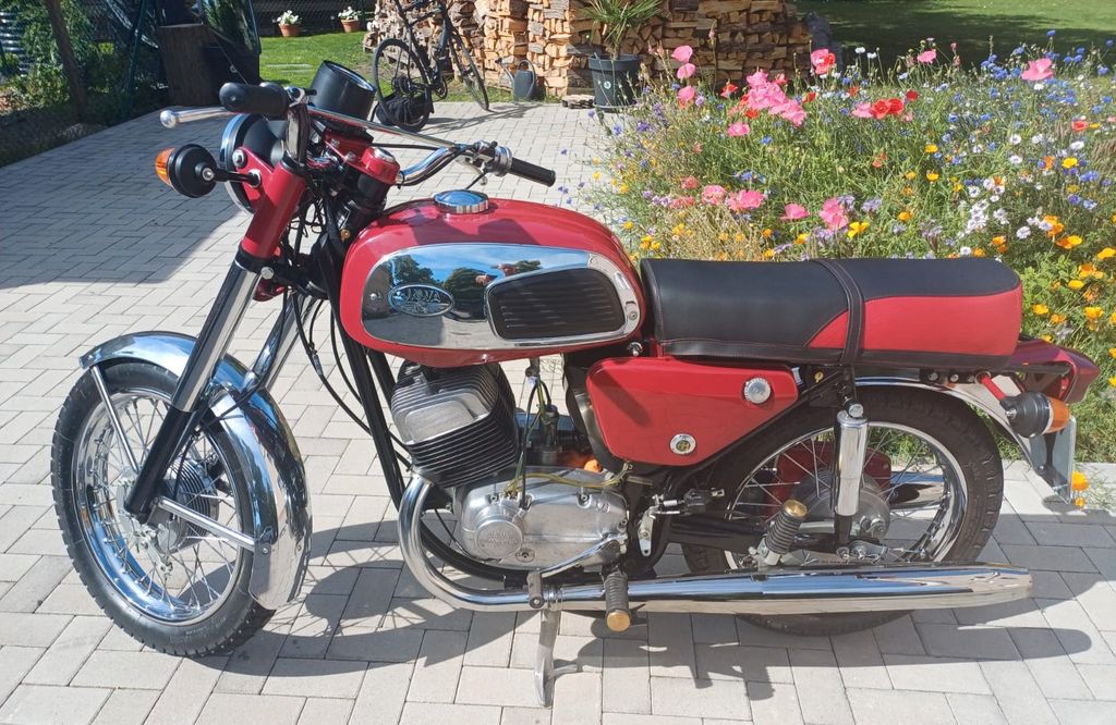 Jawa Motorrad gebraucht kaufen | Motorrad bei mobile.de Jawa Motorrad gebraucht kaufen | Motorrad bei mobile.de