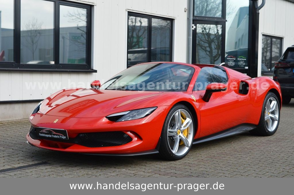 Ferrari 296 GTS kaufen bei mobile.de