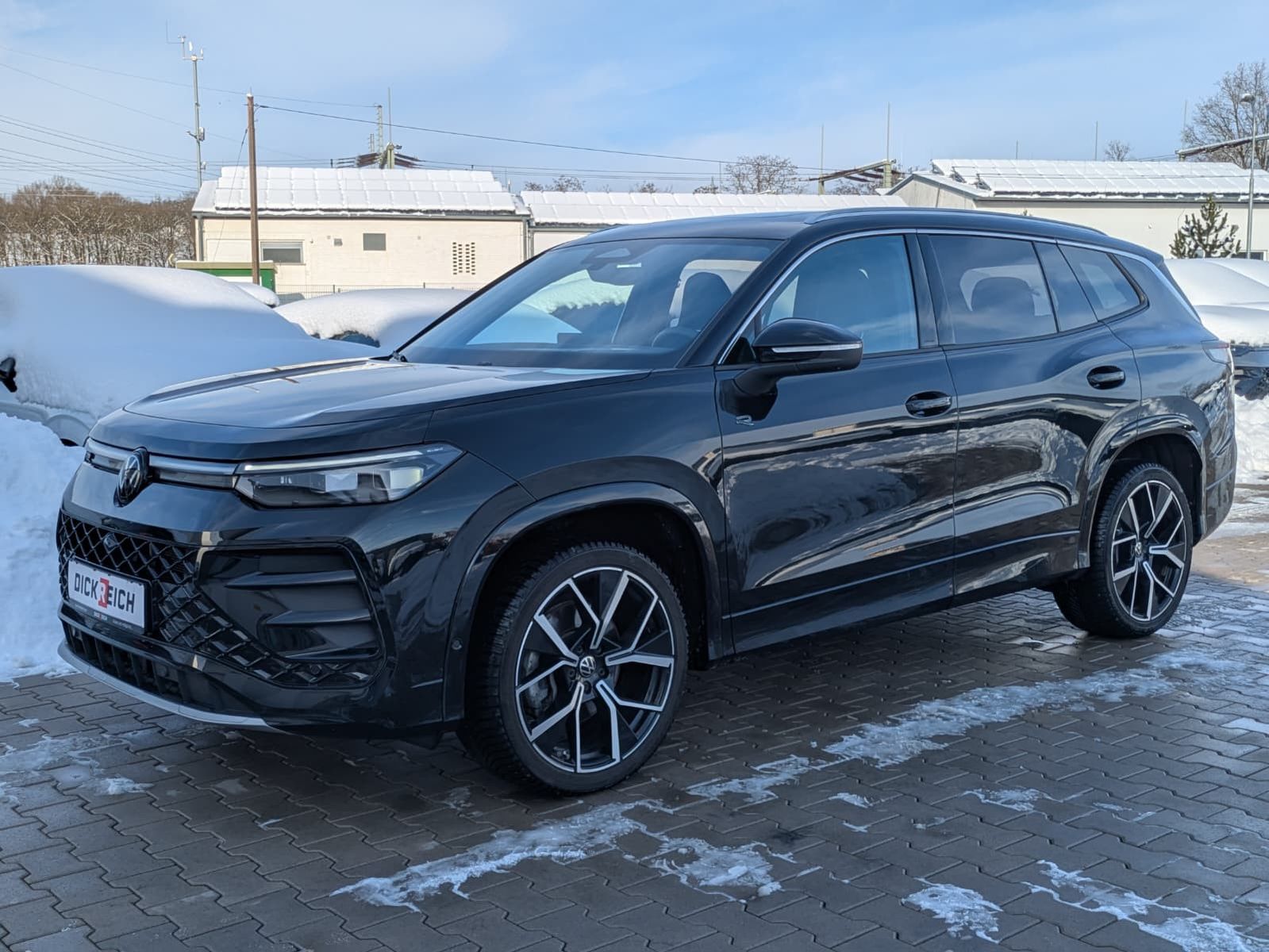 Volkswagen Tayron 2.0 TDI 4M R-Line 7Si*MATRIX*AHK*PANO*HUD - Dickreich ...