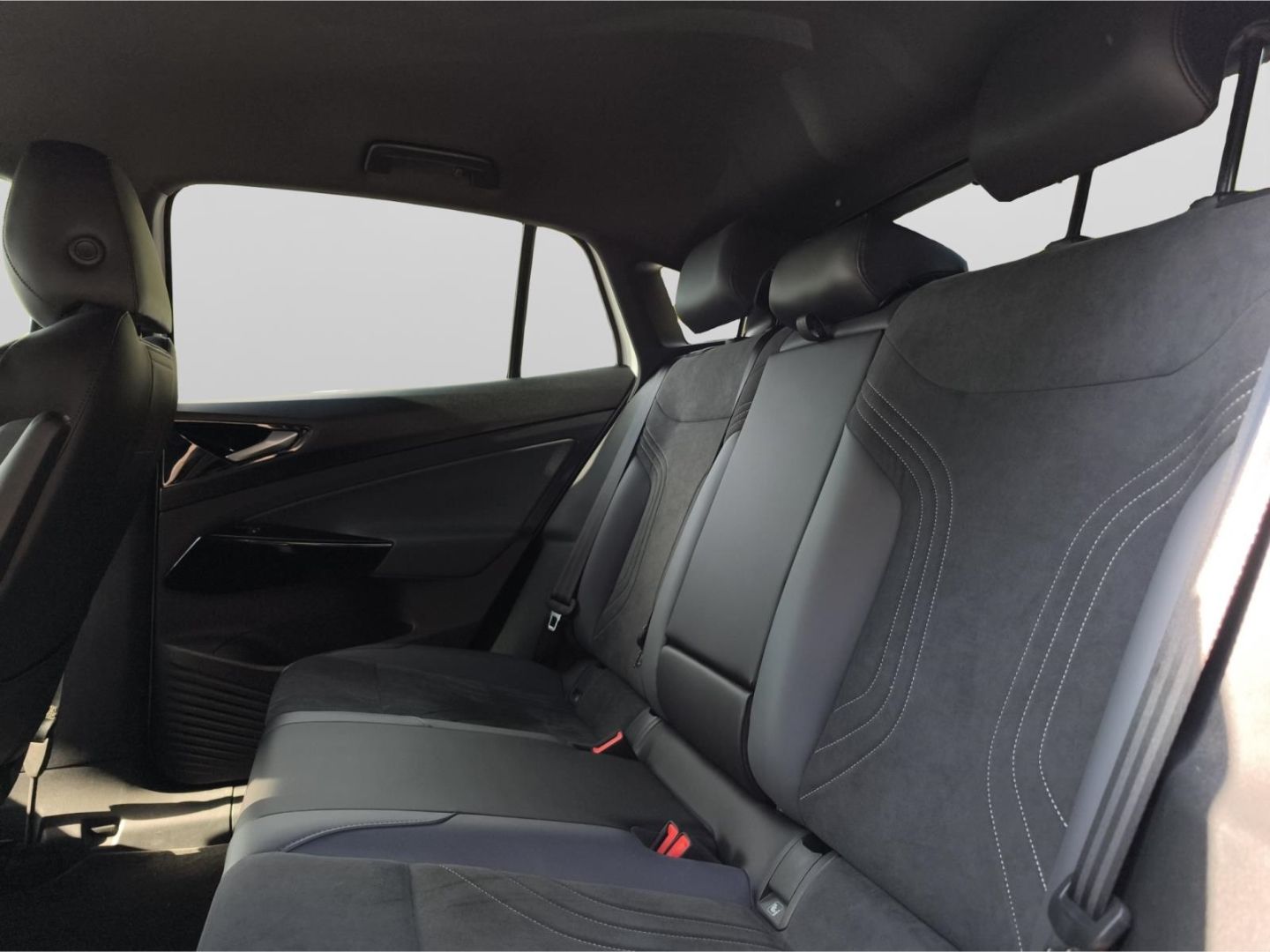 Volkswagen ID.5 Pro Performance 82 kWh MATRIX-LED WÄRMEPUMP ab 420,00 ...