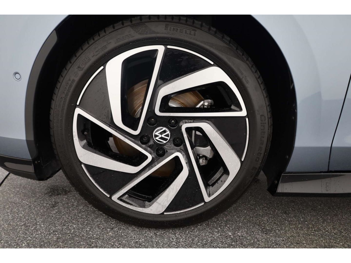 Volkswagen ID.7 Pro 77 kWh AHK/Matrix/Wärmepumpe/RFK/SH/PDC ab 399,00 ...