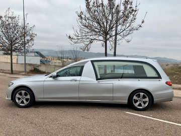 Mercedes-Benz Leichenwagen kaufen bei mobile.de