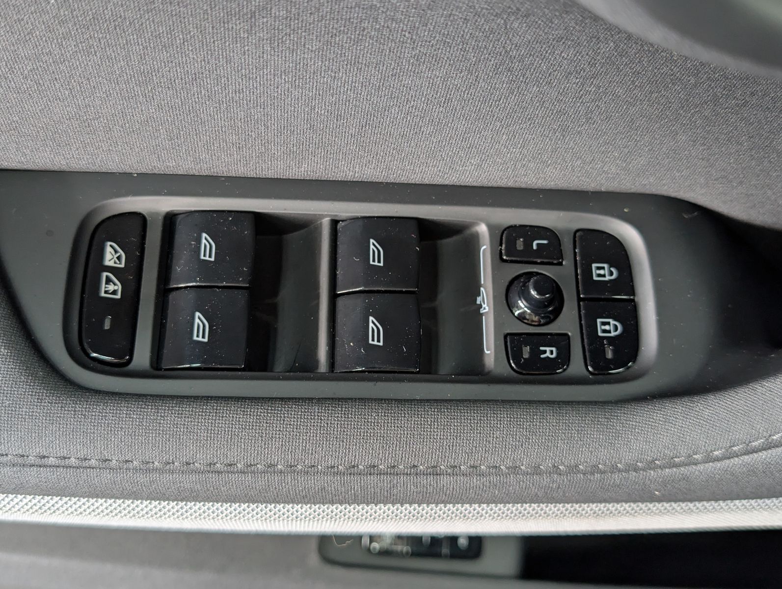 Polestar 2 78 KWh Long Range Pilot LED 360° MEMO SoH 95% - Dickreich ...