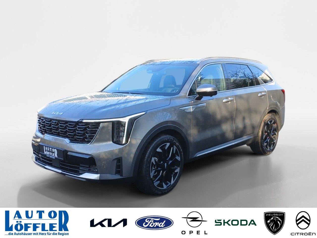 Kia SORENTO 2.2D AWD DCT8 PLAT NAPPA PREM GD Leder - Auto Löffler ...