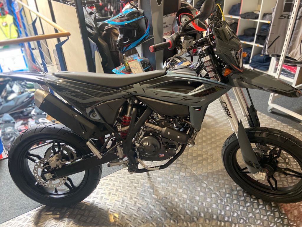 Beta Rr 125 Lc Schwarz