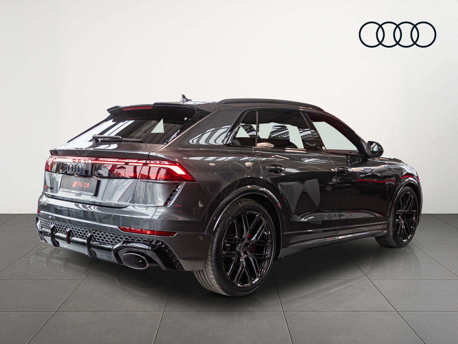 Audi RS Q8 441 kW RS-Dynamik Keramik Nachtsicht HuD ab 196,35 Euro ...