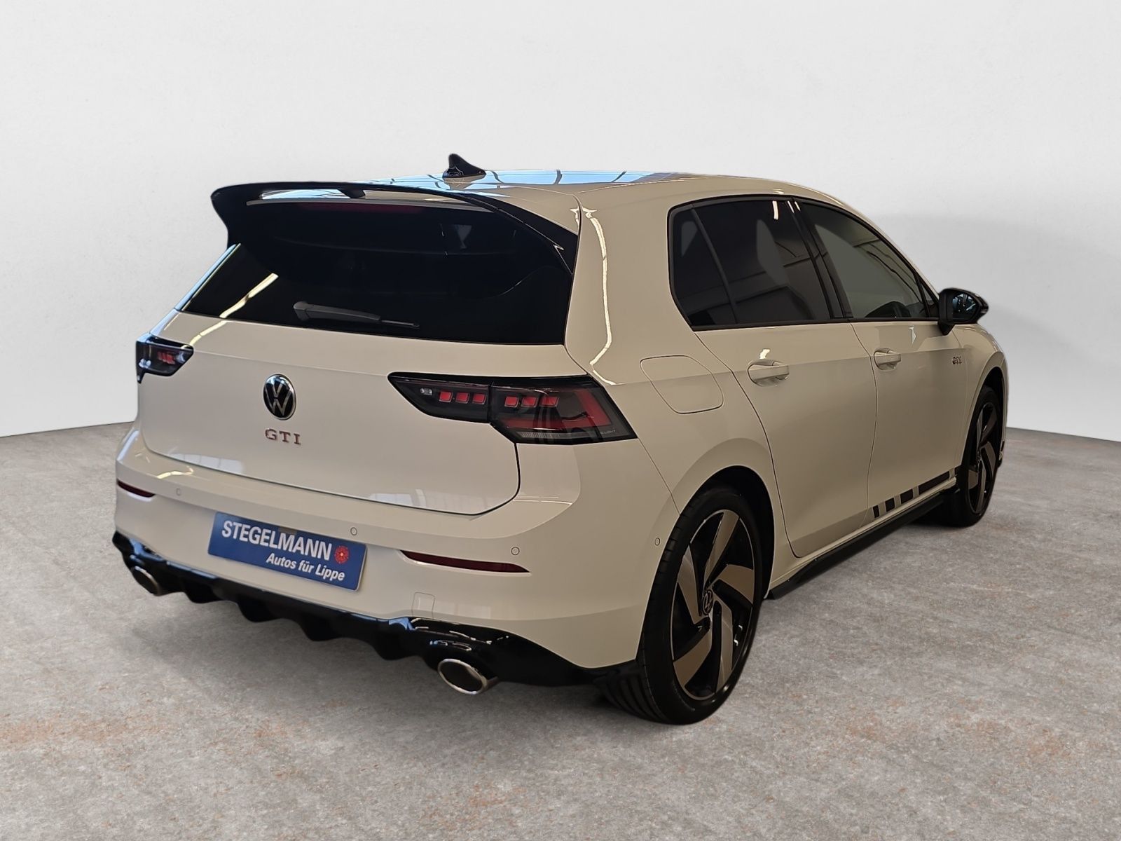 Volkswagen Golf 2,0 l TSI OPF 7-Gang-DSG GTI Clubsport Über ab 319,00 ...