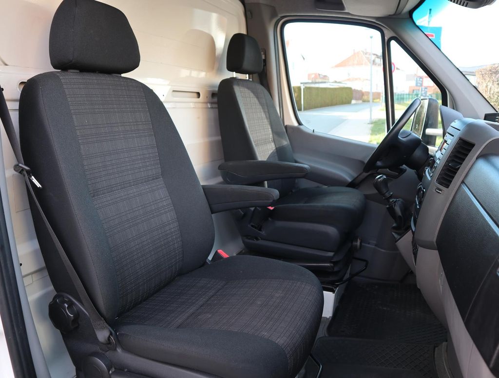 Mercedes-Benz Pritsche + Plane Sprinter | LKW kaufen bei mobile.de