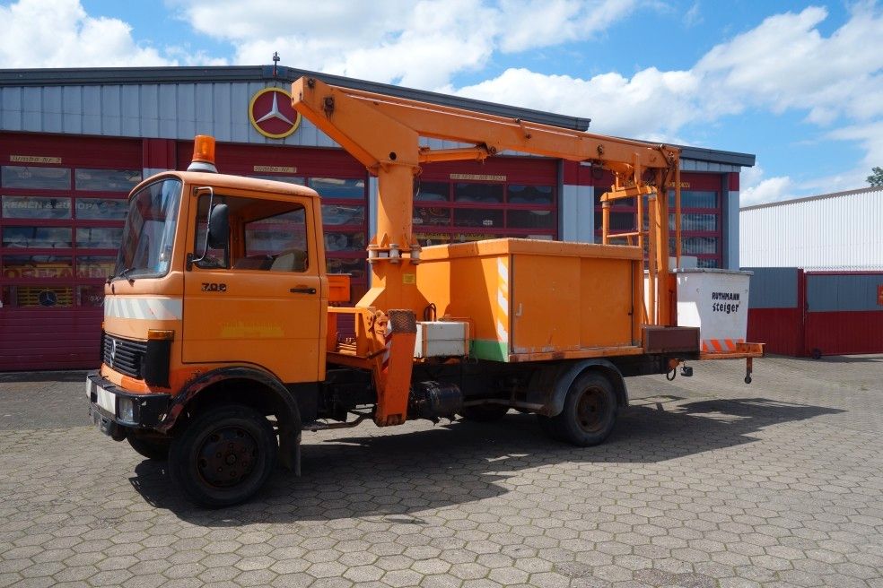 Mercedes-Benz Lp | LKW kaufen bei mobile.de